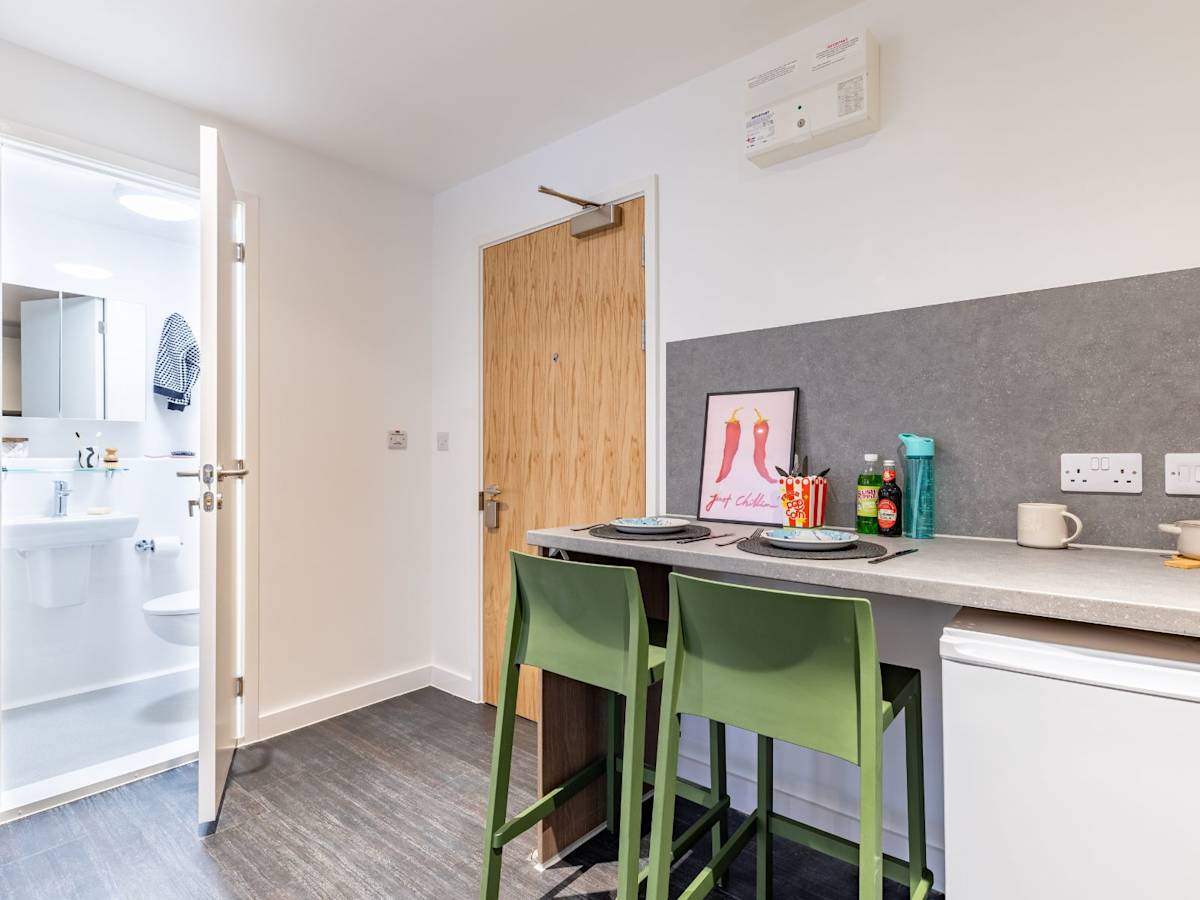 Available Rooms to Rent in Bristol at Glassworks